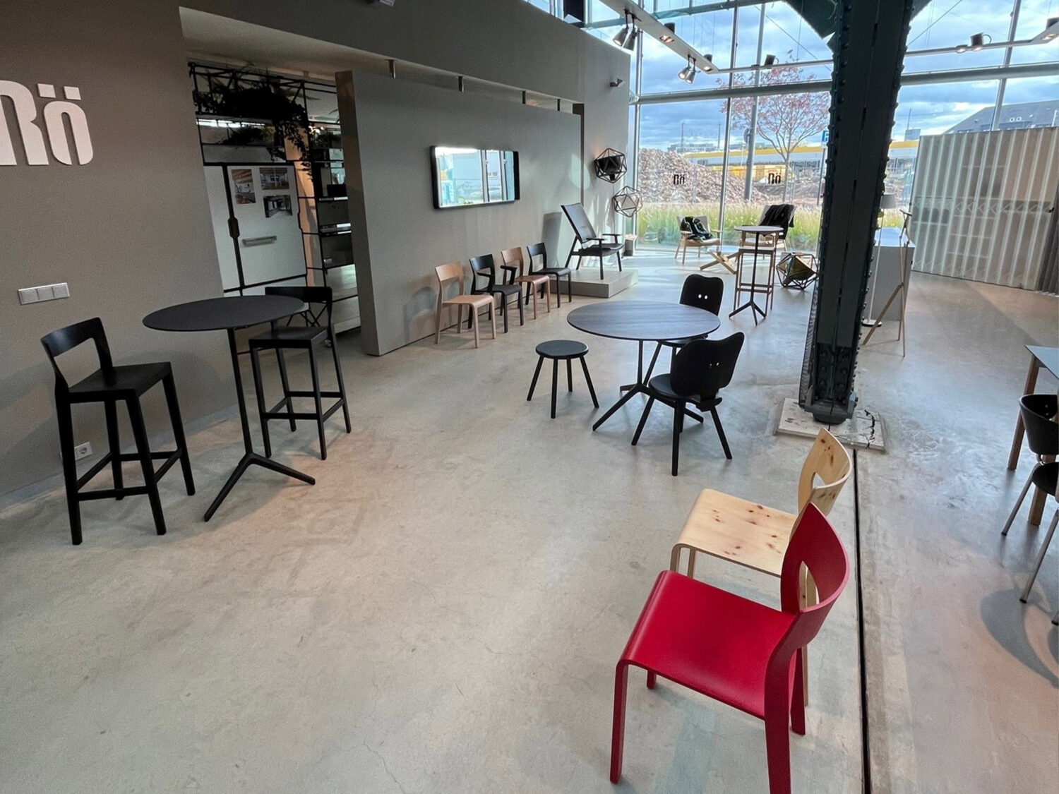 ORGATEC 25. - 29.10.2022 - Röthlisberger Kollektion | Röthlisberger ...